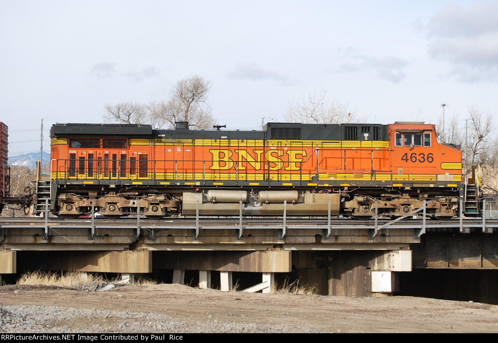 BNSF 4636